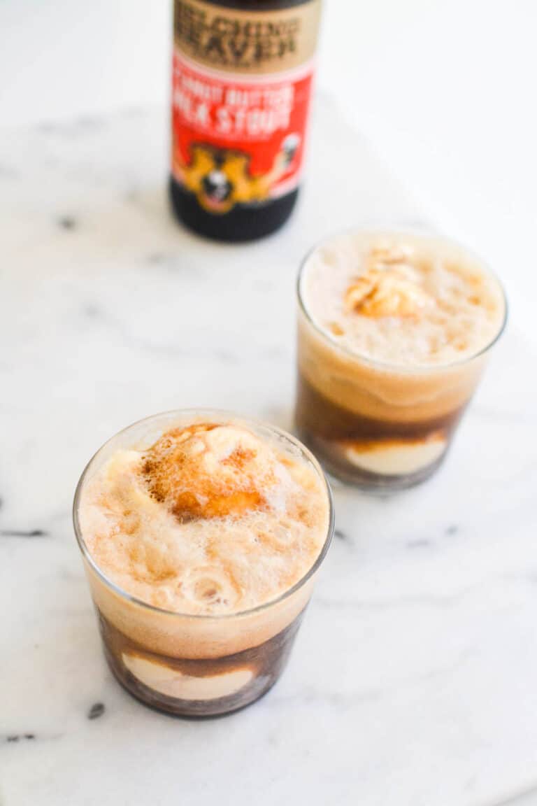 Beer Float Ice Cream Cocktail - Cupcakes and Cutlery