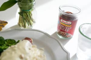 Creamy Chicken Eden Isle Easy Dinner Recipe - Cupcakes and Cutlery