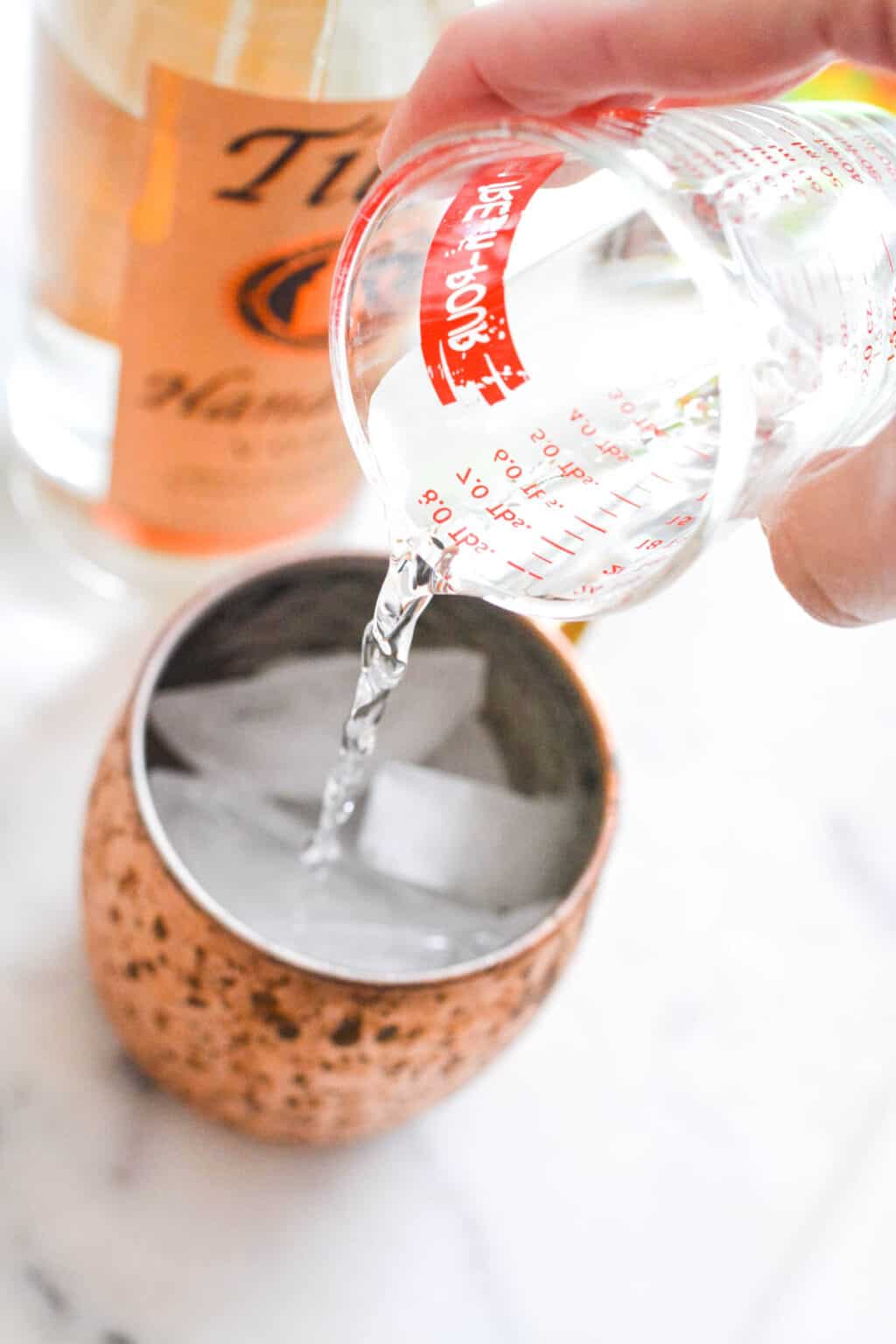 Refreshing Green Moscow Mule Recipe (Green St. Patrick's Day Cocktail ...