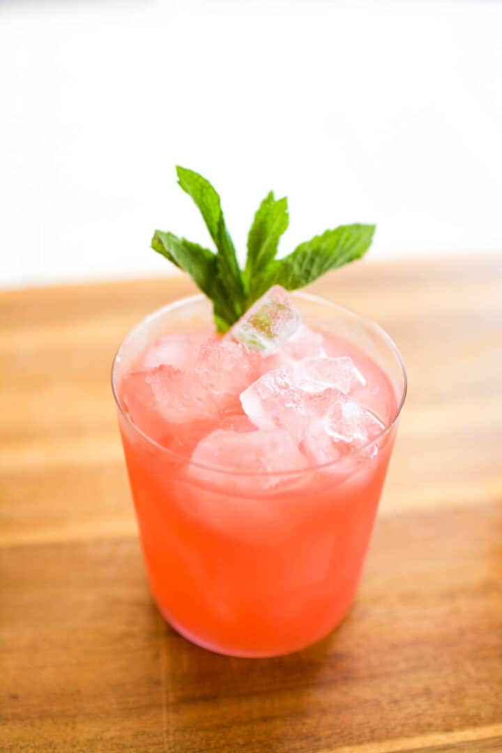 Fruit Punch Cocktail Recipe with Vodka - Cupcakes and Cutlery