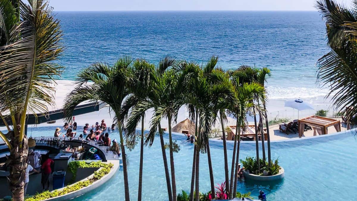 The All Inclusive Marival Armony Resort - Cupcakes and Cutlery