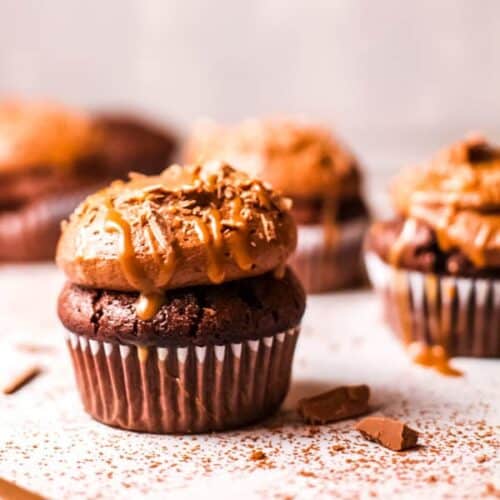15 Boozy Cupcakes Recipes | Alcohol Infused Cupcakes