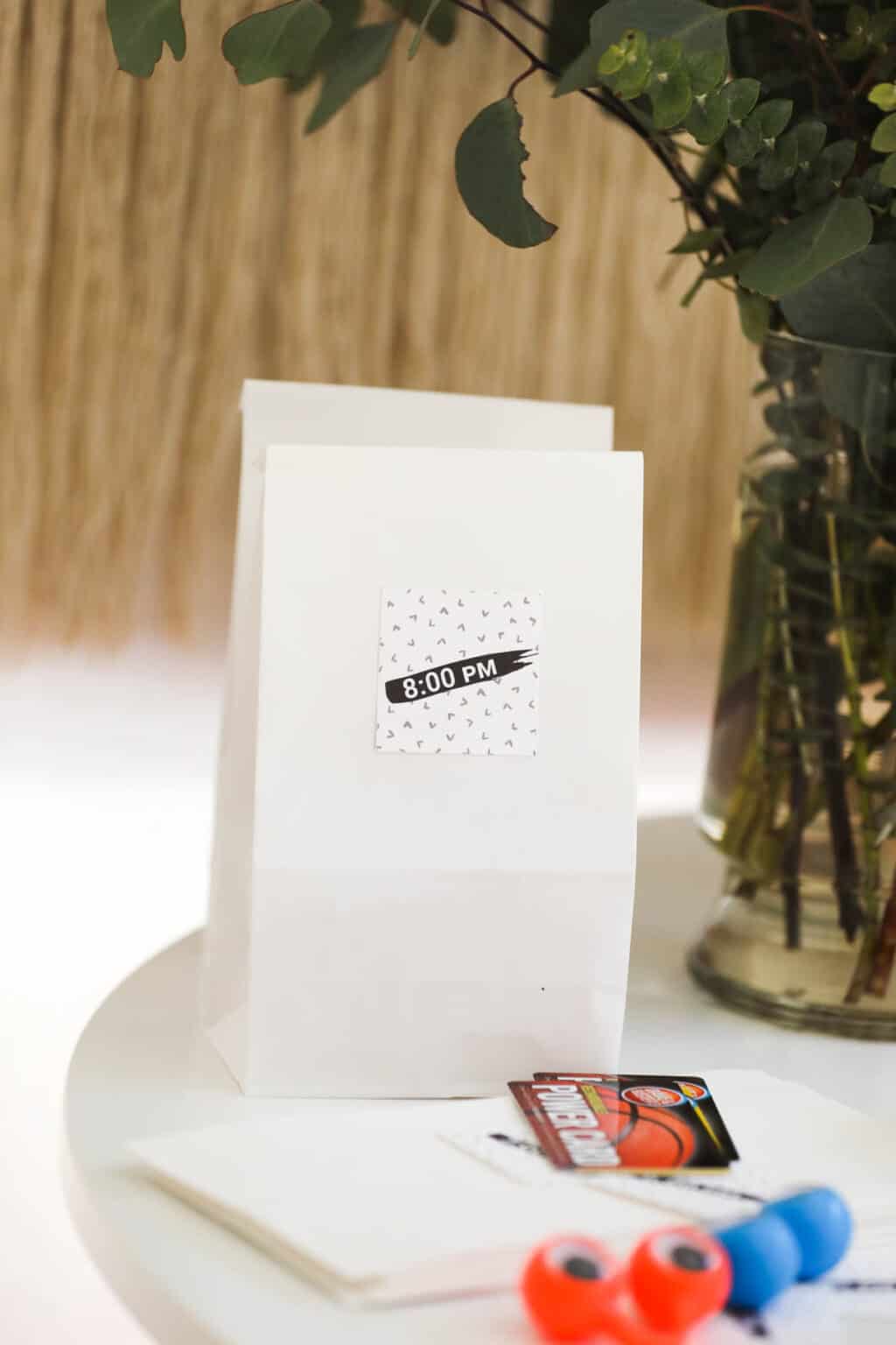 New Year's Eve Countdown Bags for Kids (Surprise Bags) - Cupcakes and ...