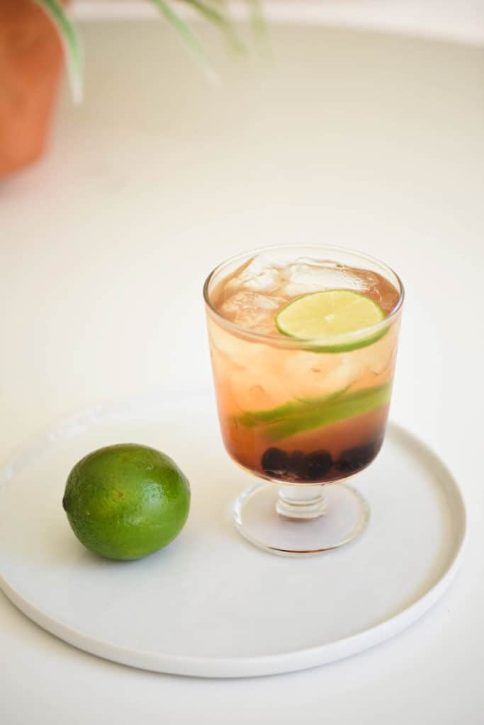 Spiced Rum and Wine Cocktail Recipe with White Zinfandel