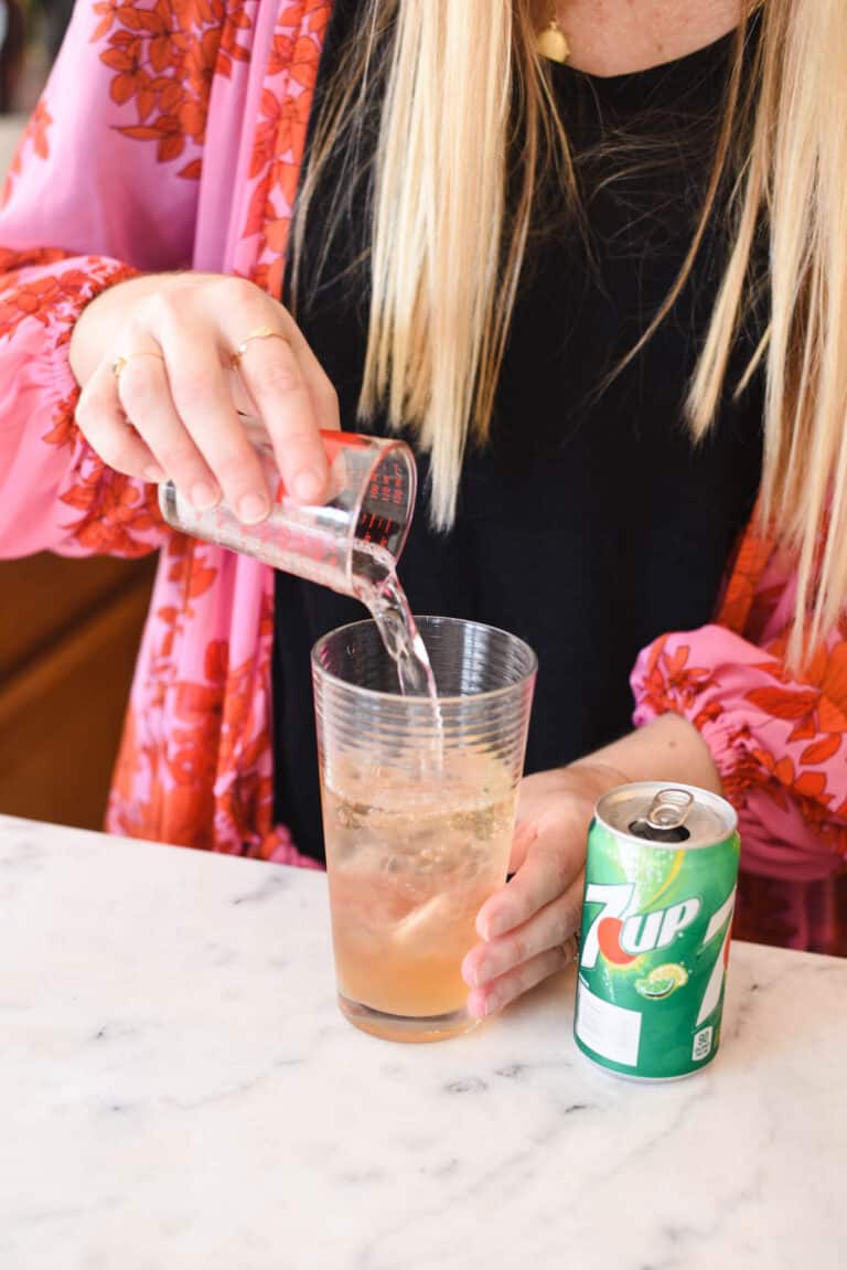 Spiced Rum and Wine Cocktail Recipe with White Zinfandel