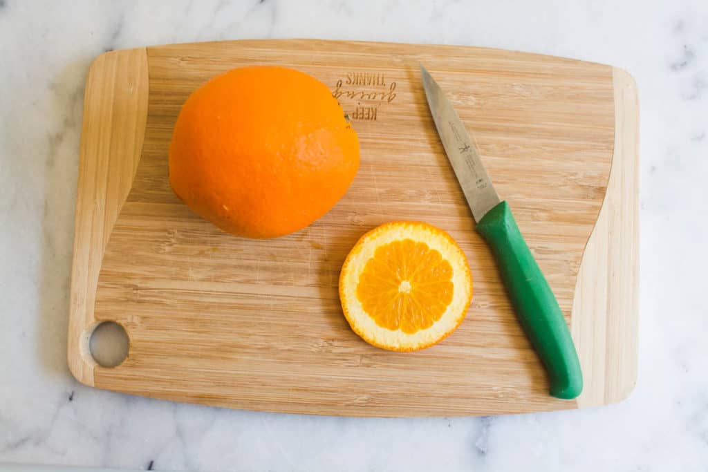How to Make a Citrus Twist Cocktail Garnish