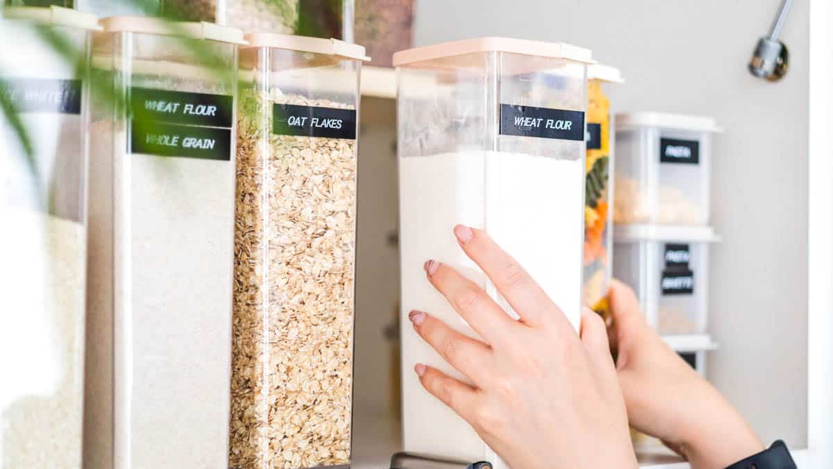 9 Tips to Organize Your Food Cabinets - Cupcakes and Cutlery