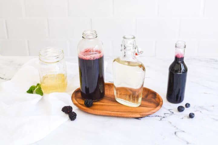 6 Easy Flavored Simple Syrups for Cocktails and More - Cupcakes and Cutlery