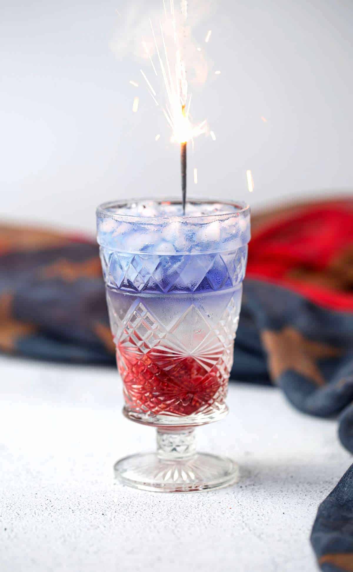 13 Must-Try 4th of July Drinks to Make Your Celebration Festive ...