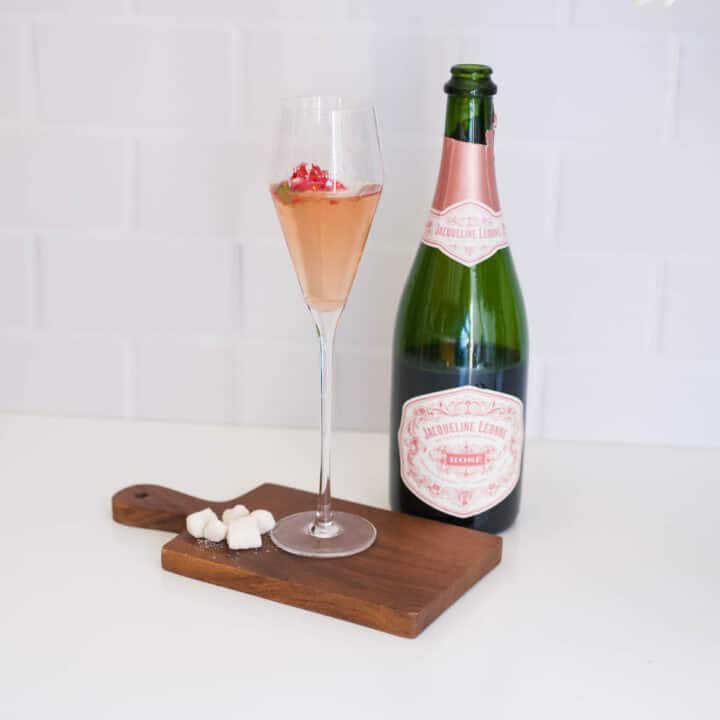 Classic Champagne Cocktail Recipe - Cupcakes and Cutlery