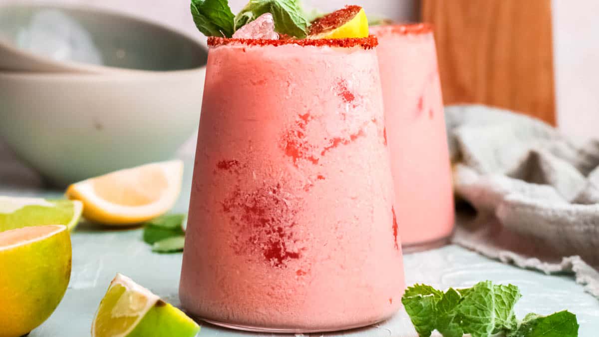 Malibu Daiquiri with Aperol Recipe (Coconut Rum Cocktail) - Cupcakes ...