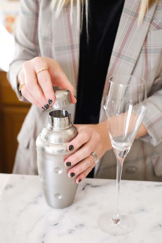 How to use a Cocktail Shaker: A Beginner’s Guide - Cupcakes and Cutlery