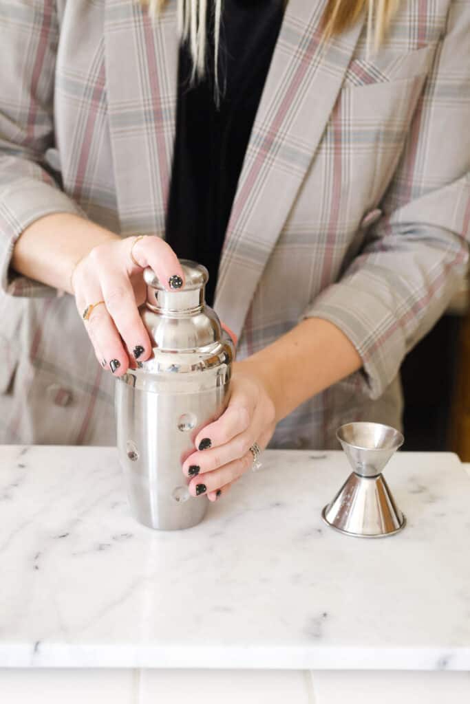 How to use a Cocktail Shaker: A Beginner’s Guide - Cupcakes and Cutlery